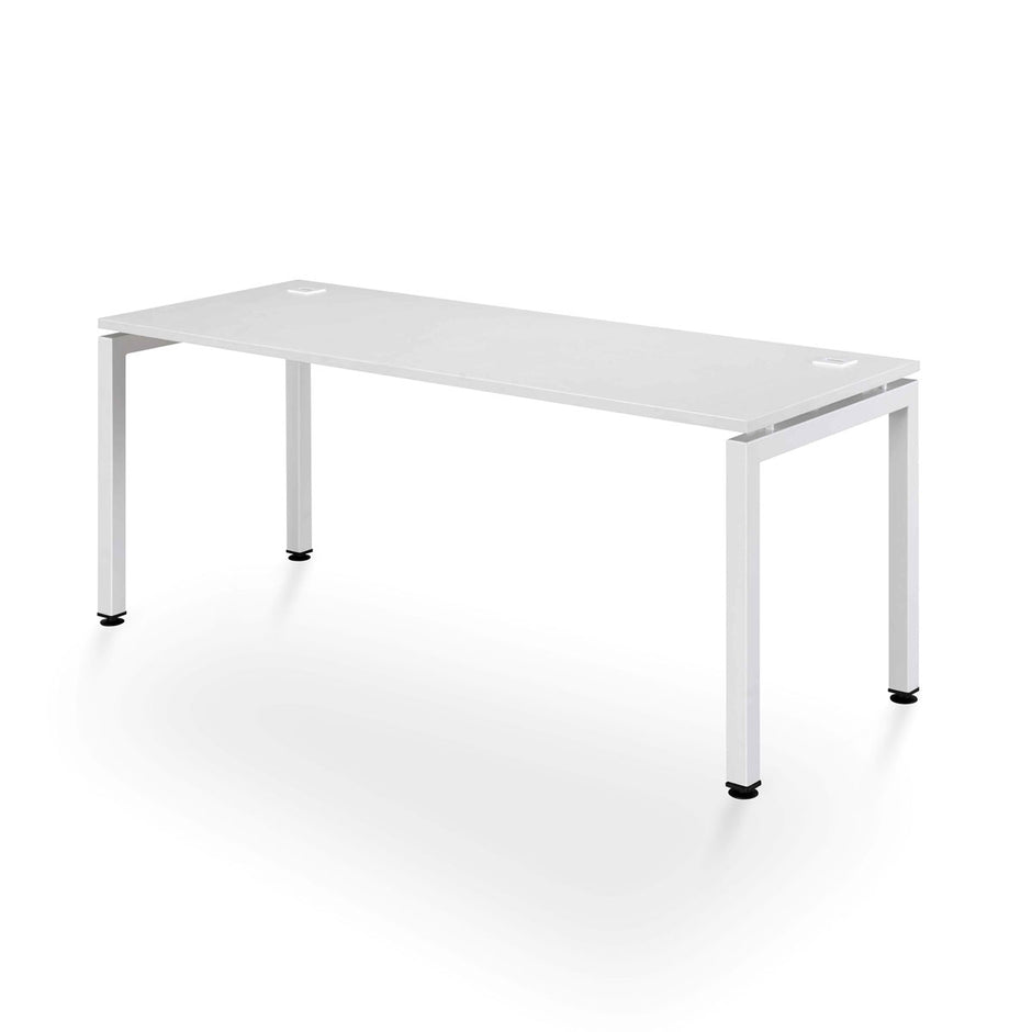 Stand Alone Fixed Height Desks – Uno Furniture | NZ